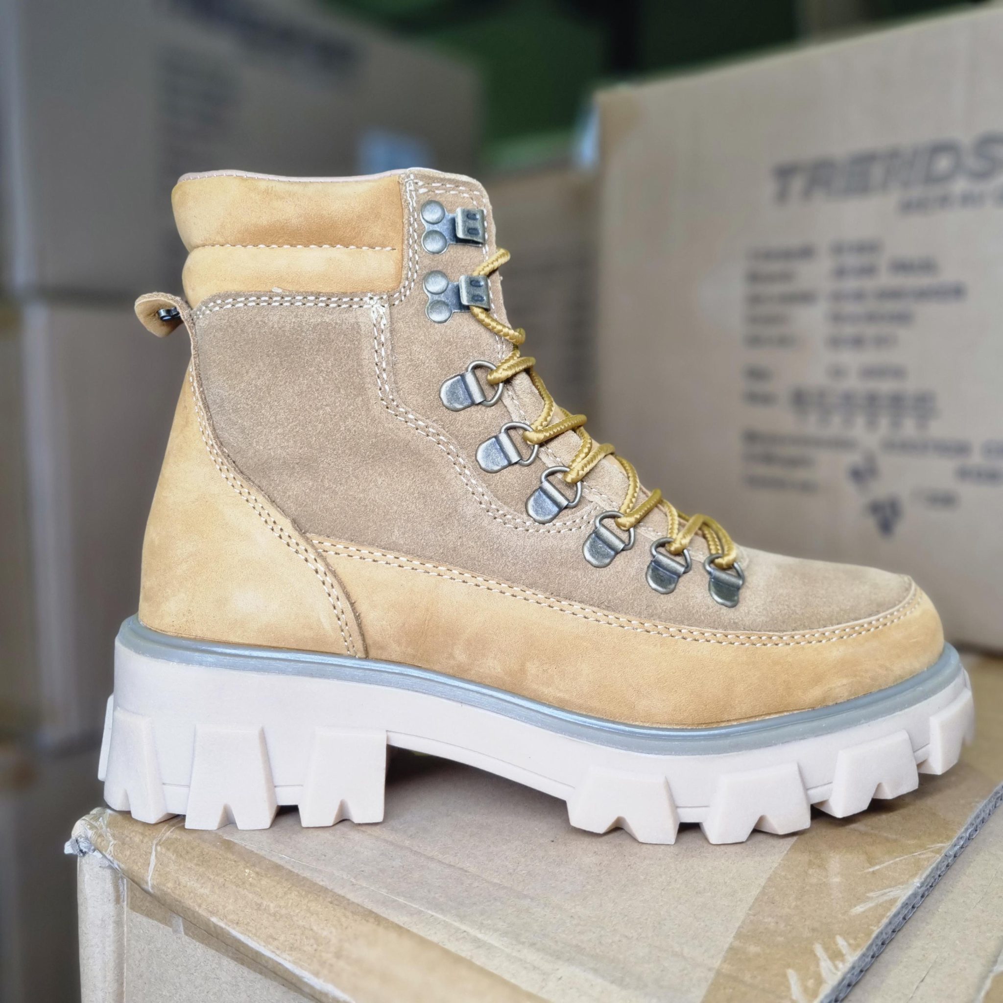 Billige sko på nett | Lagerpriser på sko fra kjente merker